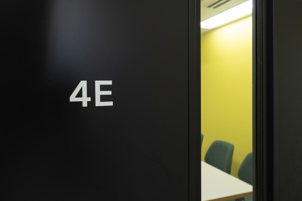 駅直結！横浜駅徒歩30秒｜最大8名｜ビジネス、懇親会の利用に最適！ルーム『カルダモン』※旧4Eの写真17