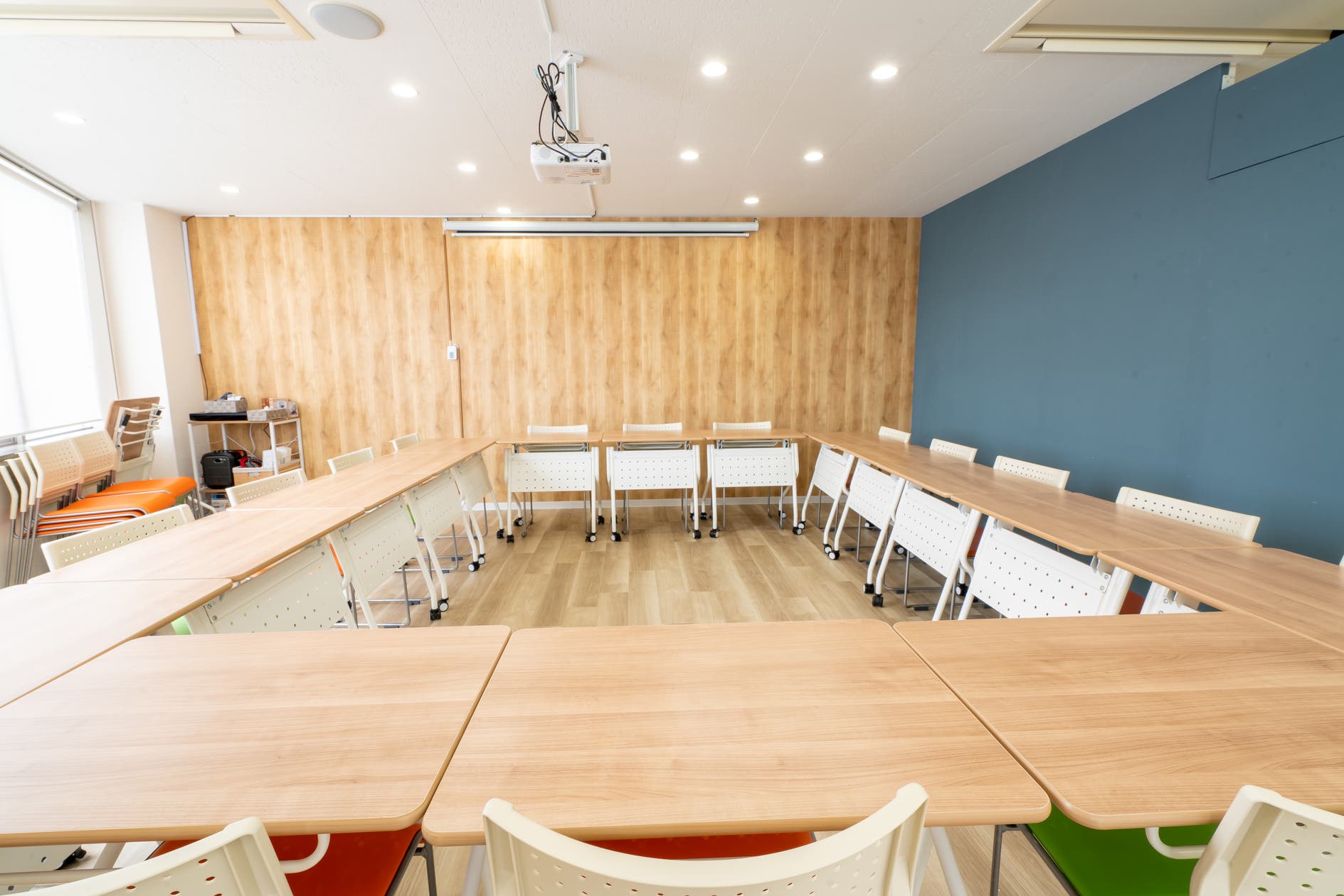 スペモ🌿駅1分🚶使い勝手抜群🍀高性能プロジェクター🎥418_THE-GREEN-WORKS大阪枚方_SPACE-Bの写真15