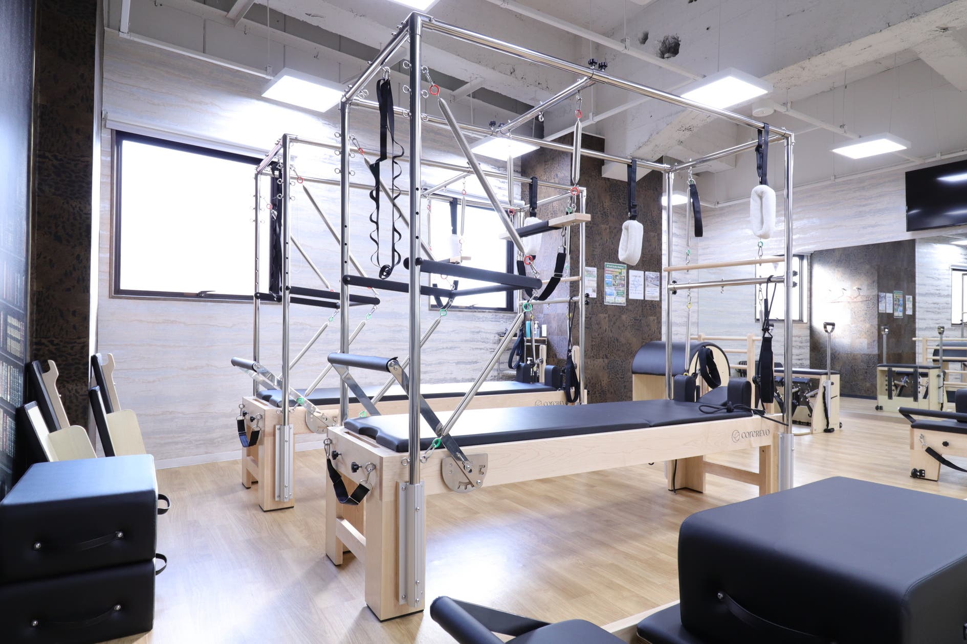 【期間限定価格】マシンピラティス専用スタジオ★リフォーマー3台★キャフォーマー2台★チェア★バレル★シャワー・パウダールーム完備の写真7