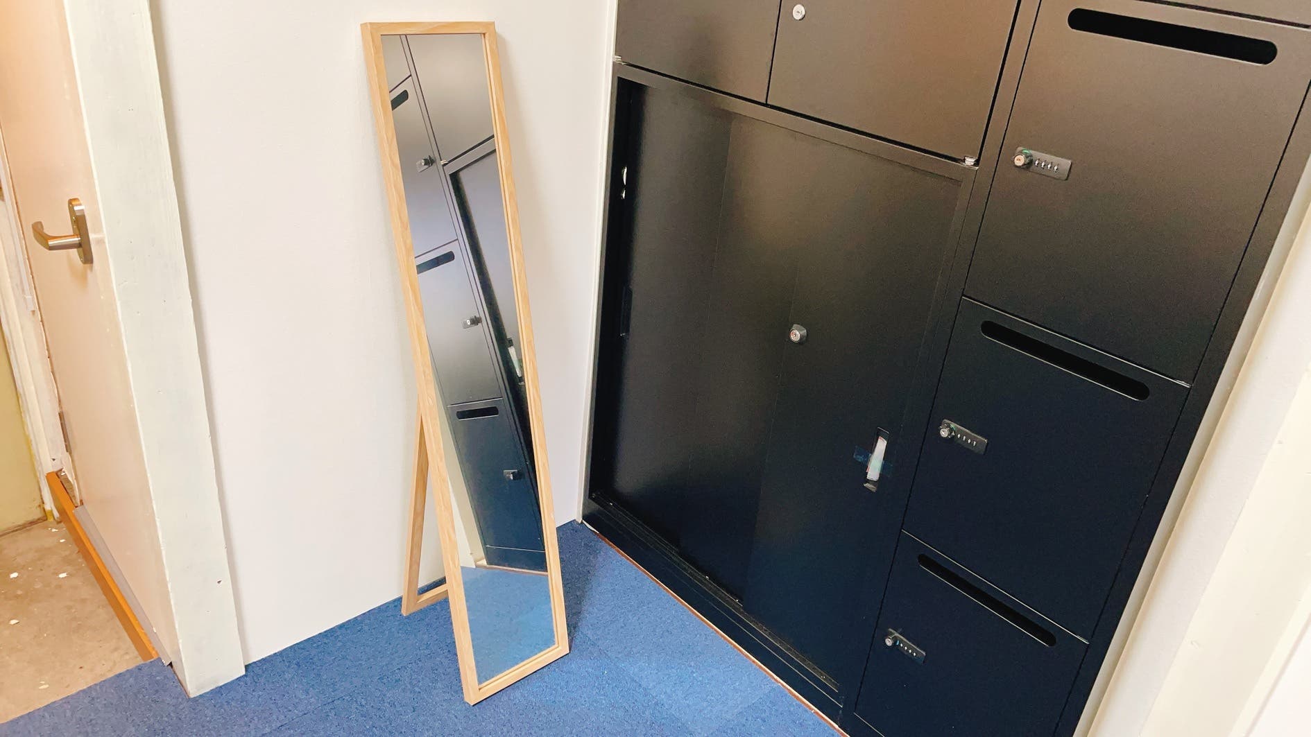 <中野駅徒歩7分個室マルチスペース＞研修/勉強会/会議/面接/WEB会議/Wi-Fi/ホワイトボード/モニタの写真21