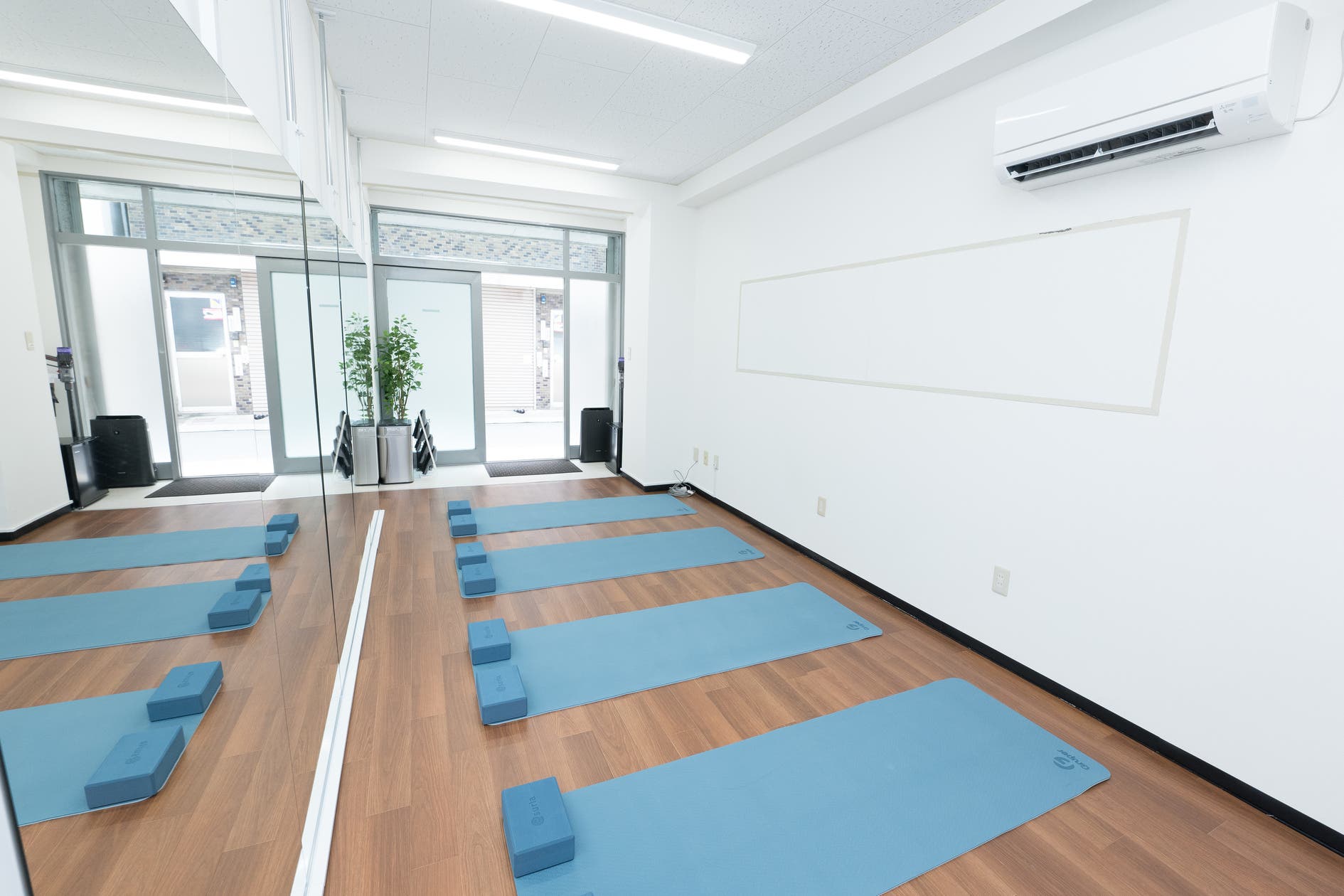 【神田駅4分】☆ジャンプOK☆ダンス・ヨガなどにおすすめ/1日1回スタッフ完全清掃のスタジオの写真5