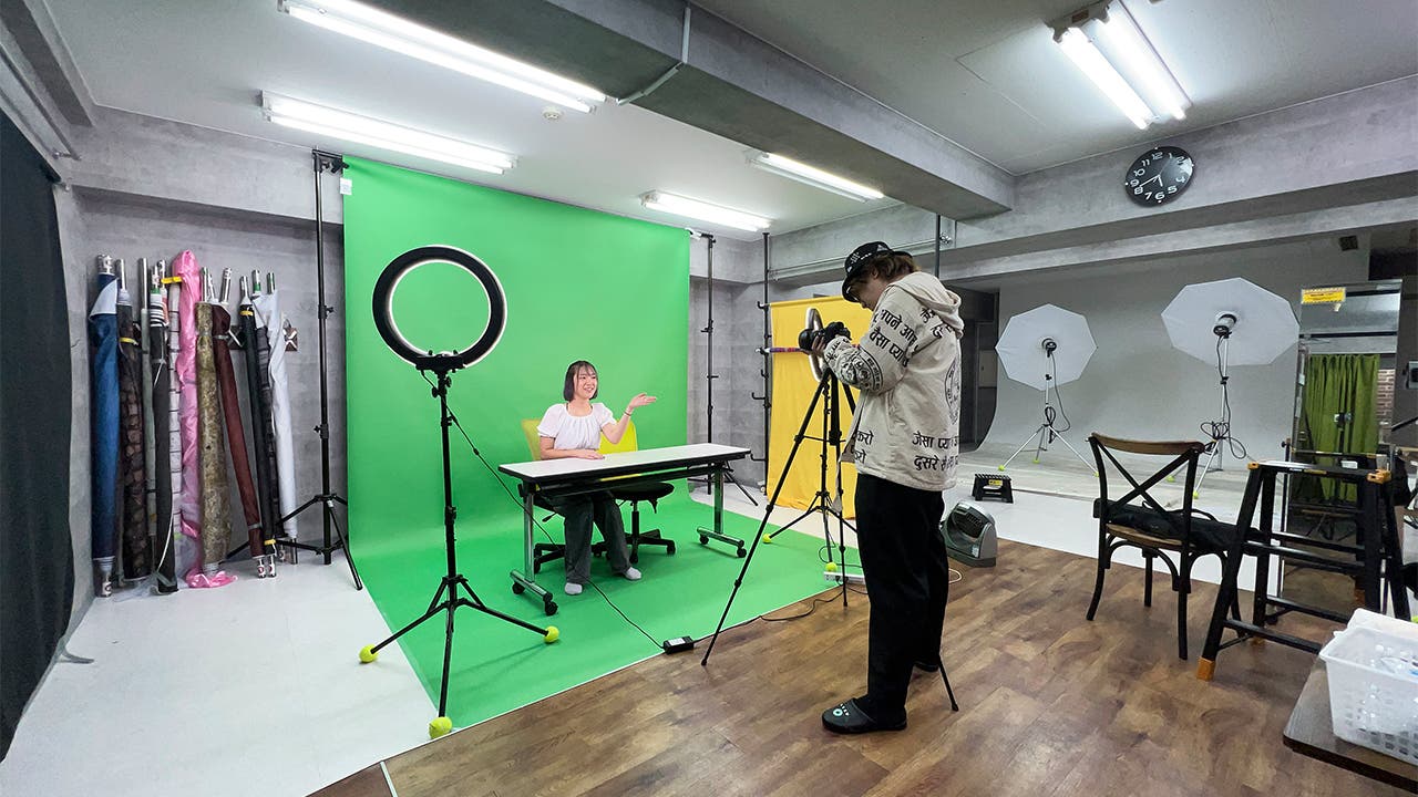 白ホリゾント＆女優ミラーつき個室メイクルーム＆同録にもオススメの撮影スタジオ📸の写真6