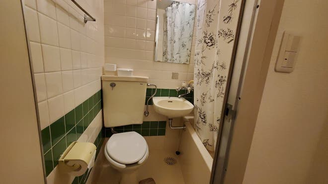 芦屋駅2分♪電動昇降式ベッド☆ホワイトボード・ベッド2台・タオルレンタルあり。備品充実の北欧風完全個室レンタルサロンの写真15