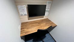 【中目黒駅徒歩1分以内◎】1名個室(ブース2)※予約時間前は入室不可の写真3