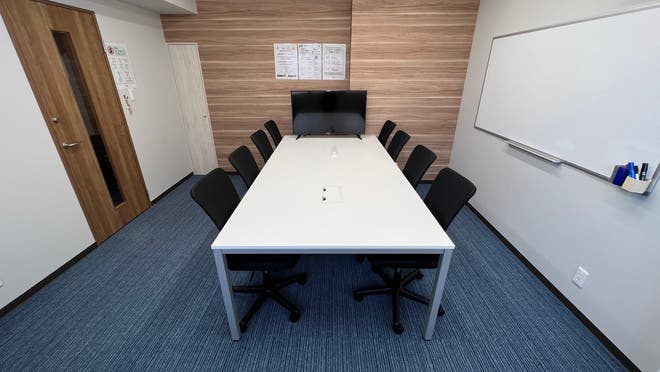 【中目黒駅徒歩1分以内◎】駅近!モニター付8名会議室(RoomB) ※予約時間前は入室不可の写真2
