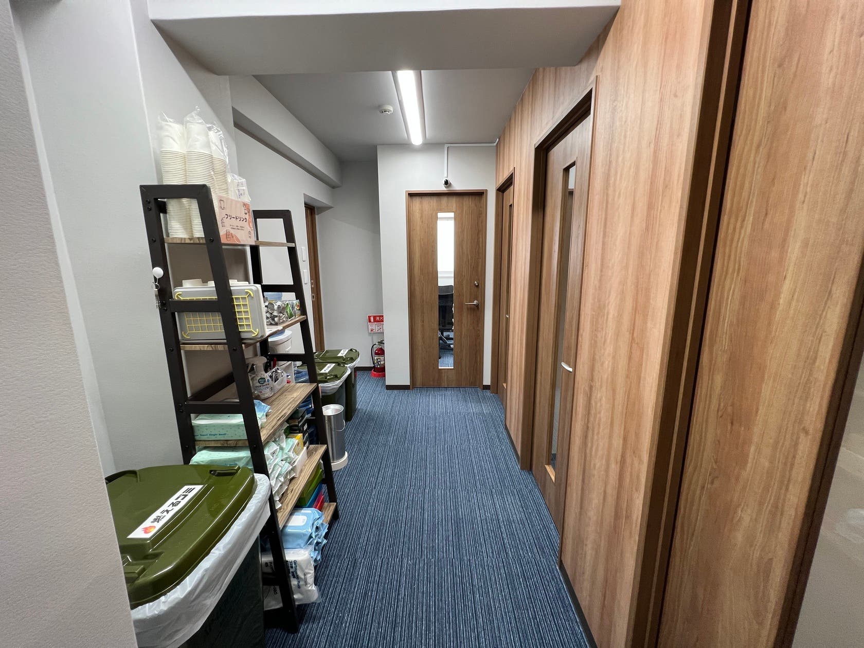 【中目黒駅徒歩1分以内◎】駅近！モニター付8名会議室（RoomB） ※予約時間前は入室不可の写真7