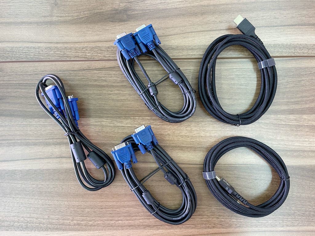 【阪急南方駅30秒！12名利用可！】綺麗！WiFi・プロジェクター・ホワイトボード全て無料！土足可！ふれあい貸し会議室 新大阪Aの写真15