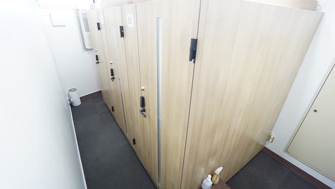 <ヒトリボックス 横浜駅東口No.2>高速光回線Wi-Fi📶ナノイー発生機✨モニター🖥テレワーク/面接/自習/作業の写真8