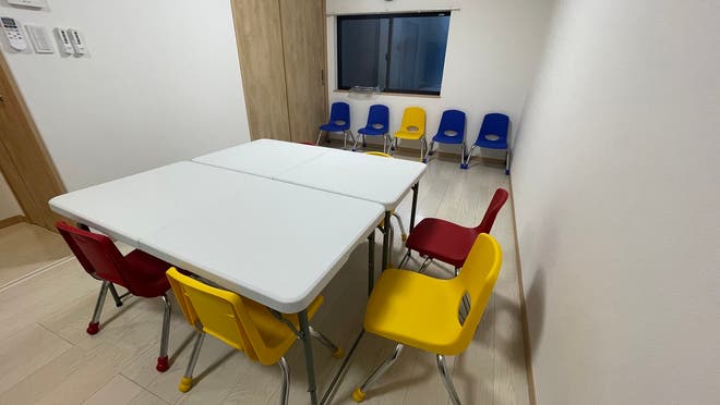 <レンタルスペース茨木東宮町②>Wi-Fi📶モニター🖥会議/商談/勉強会/ワークショップ/ボードゲームの写真4