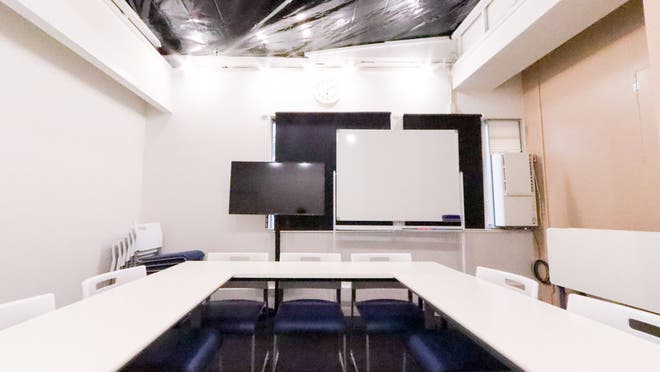 【横浜駅徒歩1分!高島屋すぐ!14名利用可!】大型モニター・ホワイトボード・WiFi全て無料!ふれあい貸し会議室 横浜No95の写真7