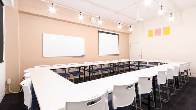【横浜駅徒歩1分!高島屋すぐ!32名利用可!】プロジェクター・ホワイトボード・WiFi全て無料!ふれあい貸し会議室 横浜No94の写真6