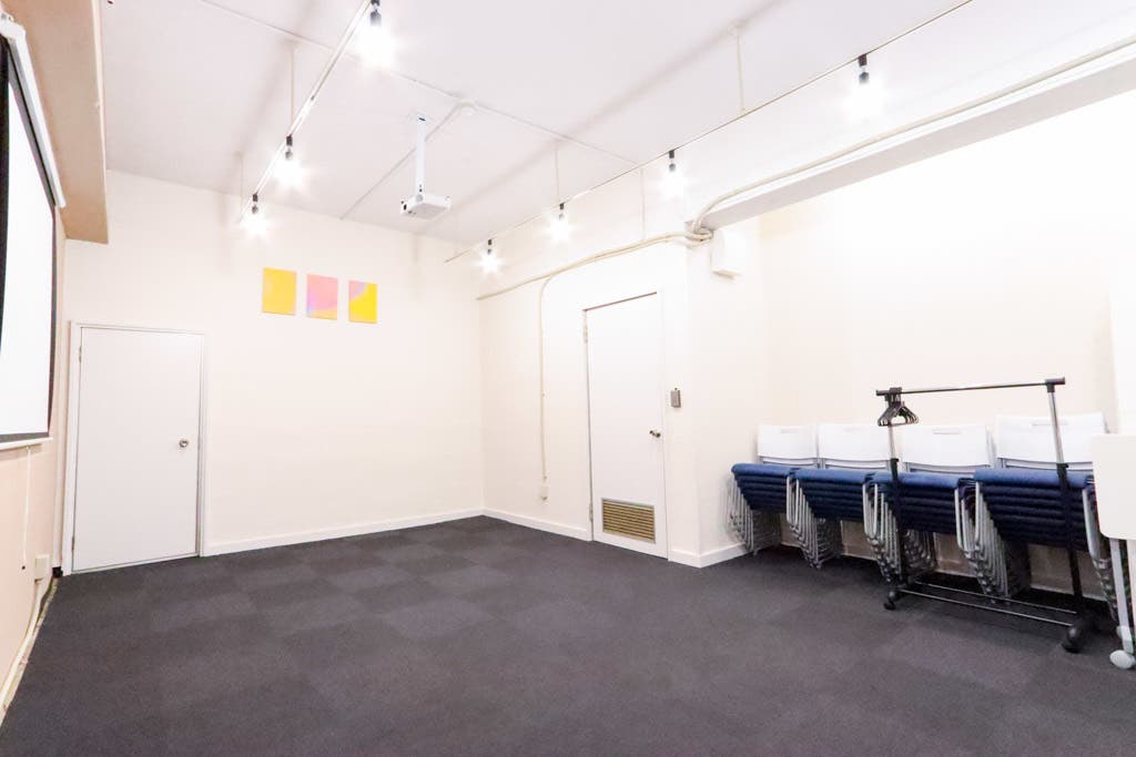 【横浜駅徒歩1分！高島屋すぐ！32名利用可！】プロジェクター・ホワイトボード・WiFi全て無料！ふれあい貸し会議室 横浜No94の写真18