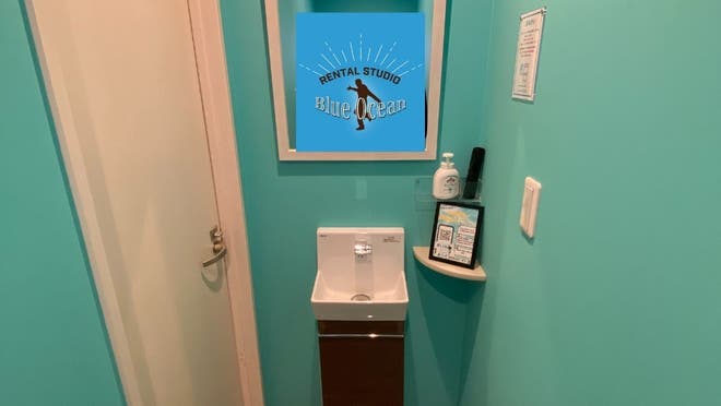 新越谷徒歩1分 完全個室会議室の写真4