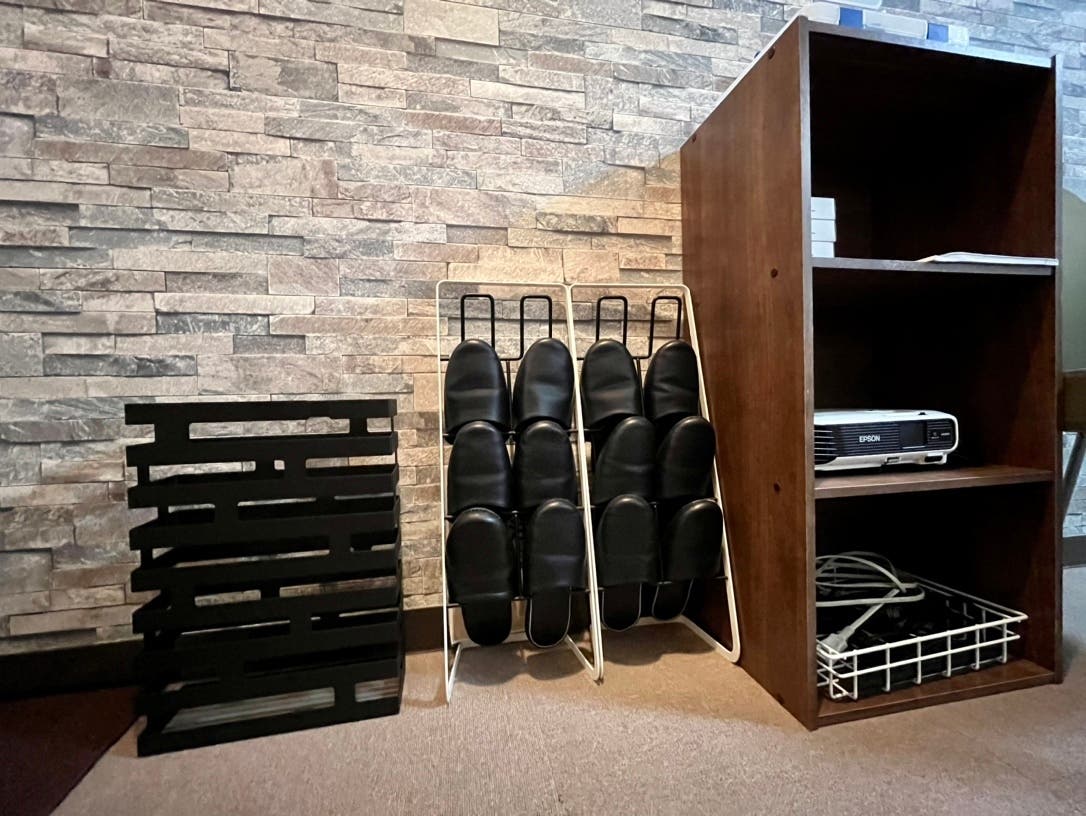 RAKUNA御茶ノ水【御茶ノ水駅徒歩1分！】イスリニューアル★光回線導入！Wi-Fi・プロジェクター・テレビモニター無料完備♪の写真16