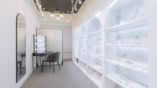 東銀座駅徒歩4分、新橋駅徒歩8分にある閑静な立地にあるフリーサロンの写真1