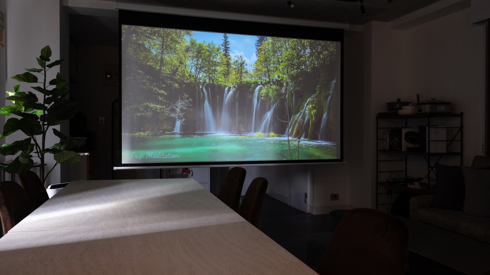 【西新宿駅1分】ベストホスト賞受賞/最大30名・24H/スクリーン100㌅/フロア貸切/パーティ🎉セミナー🌟女子会/ゲームの写真18