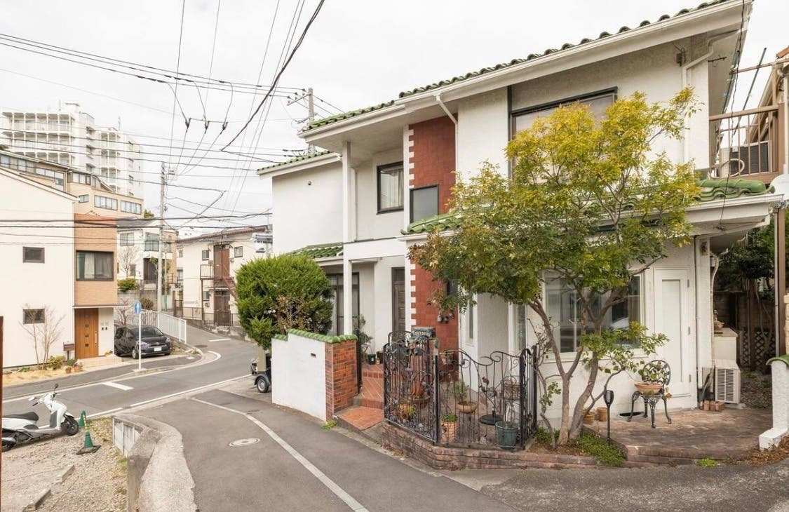 【元町中華街駅から徒歩6分の一軒家】自然光豊かなダイニング&キッチン♡　撮影・ホームパーティー・ワークショップなどに！の写真21