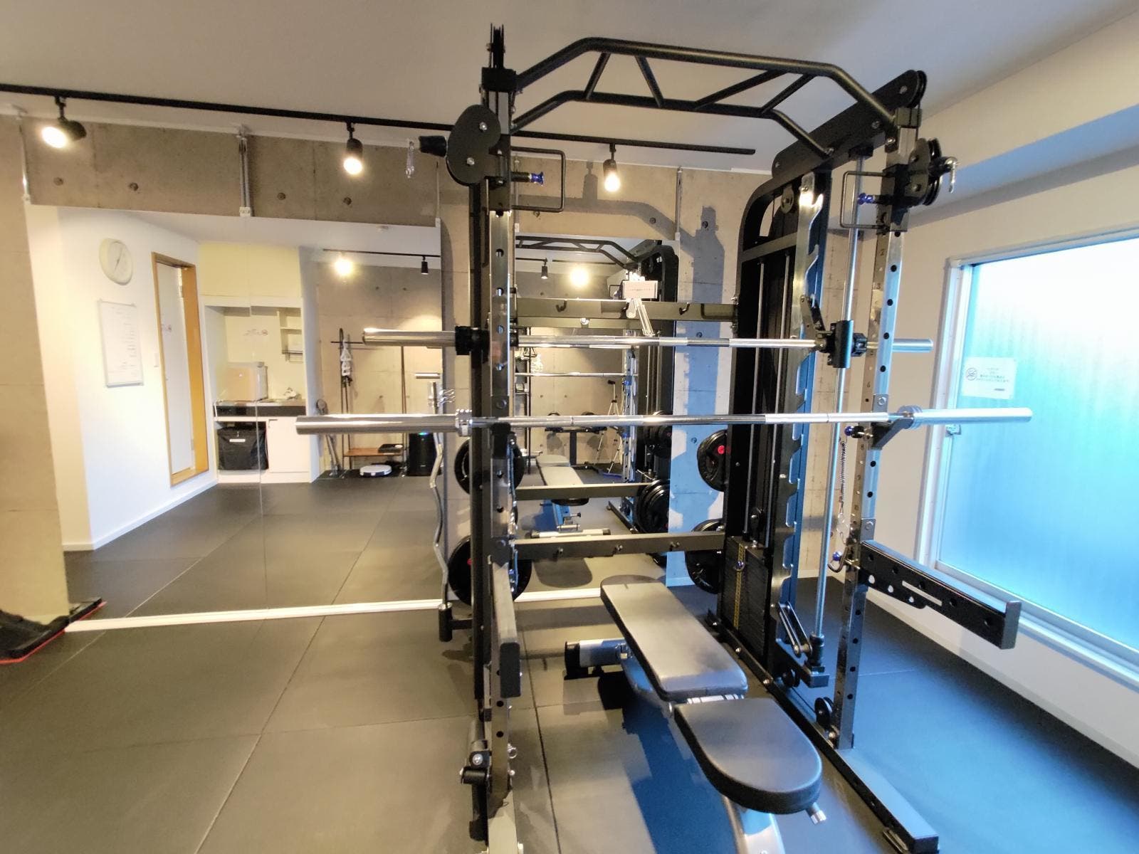 【なんば駅徒歩5分】smartrockで楽々入退室🎵お掃除ロボットで年中清潔✨24時間利用可能フィットネスレンタルジムOPENの写真7