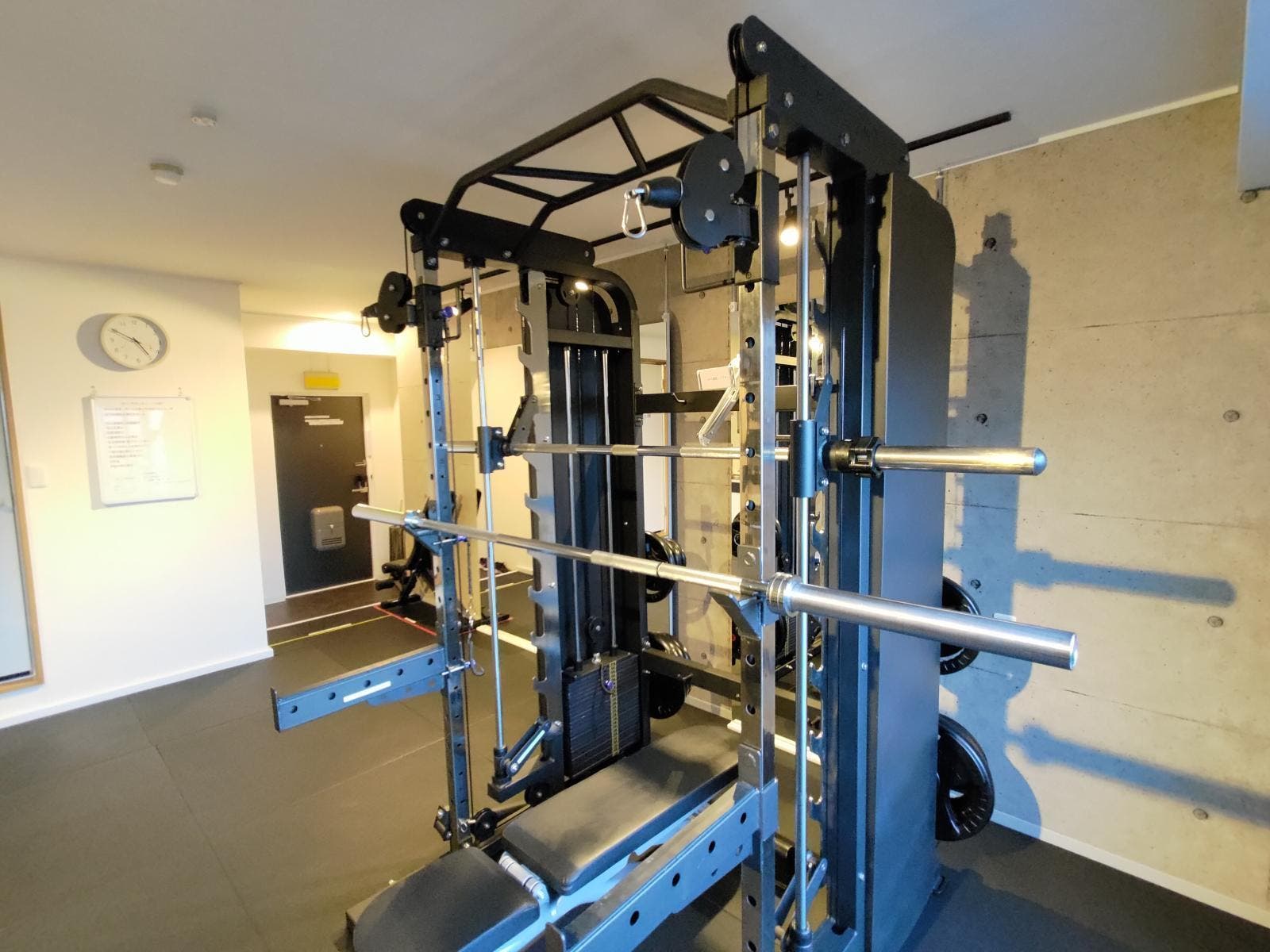 【なんば駅徒歩5分】smartrockで楽々入退室🎵お掃除ロボットで年中清潔✨24時間利用可能フィットネスレンタルジムOPENの写真8