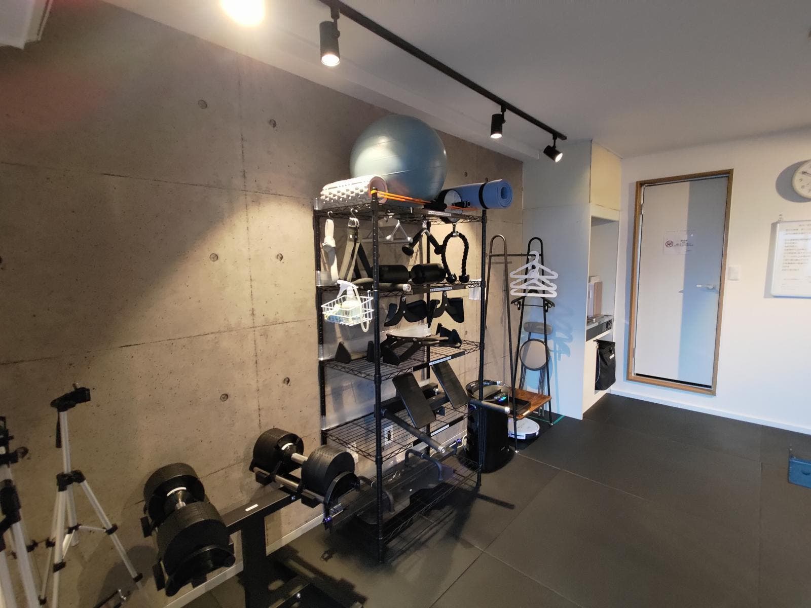 【なんば駅徒歩5分】smartrockで楽々入退室🎵お掃除ロボットで年中清潔✨24時間利用可能フィットネスレンタルジムOPENの写真5