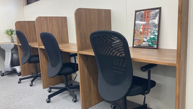 【プライベートデスク】JR奈良駅から徒歩4分の高速Wi-Fi完備の1DAY1人専用で集中作業ができるスペースです。の写真12