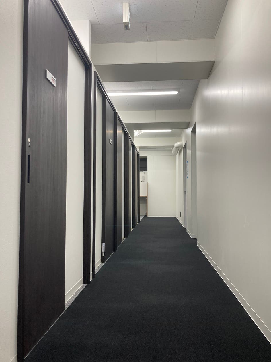 【プライベートデスク】JR奈良駅から徒歩4分の高速Wi-Fi完備の１DAY1人専用で集中作業ができるスペースです。の写真11