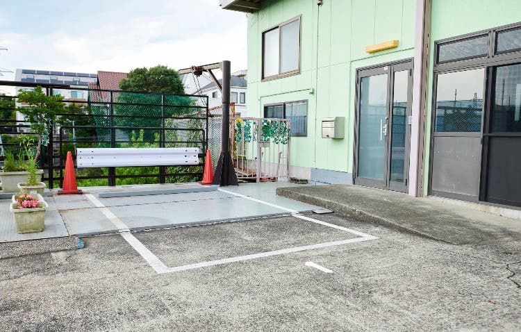 無料駐車場:1台限定の画像1