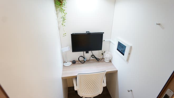 <PaO Work マルイ錦糸町店No.3>完全個室ワークブース💼光Wi-Fi📶モニター🖥テレワーク/ZOOM/面接/自習/作業の写真7