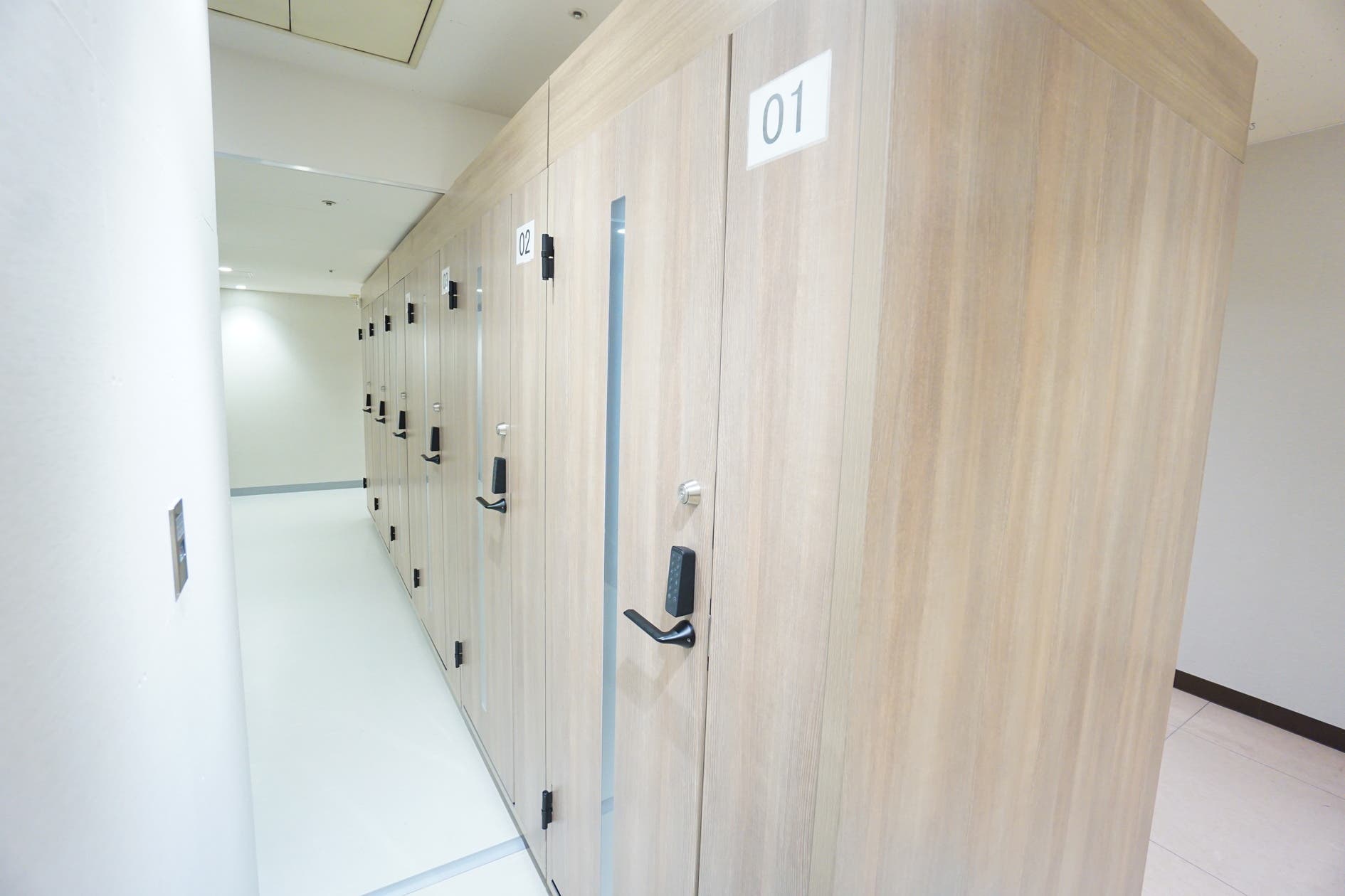 ＜PaO Work マルイ錦糸町店No.4＞完全個室ワークブース💼光Wi-Fi📶モニター🖥テレワーク/ZOOM/面接/自習/作業の写真8