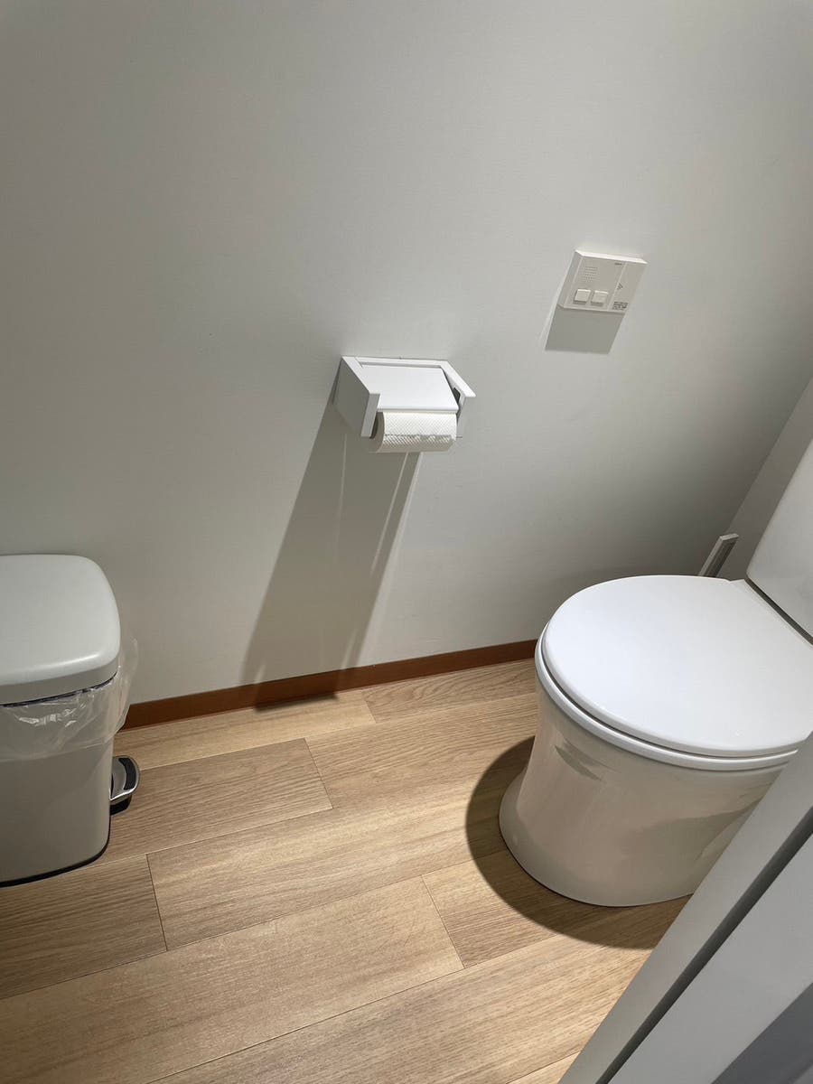 【原宿駅徒歩3分】竹下通り至近！自分だけのヘアメイクサロンを実現！ Youtube撮影OK! ロケ撮影控え室に！面貸しの写真27