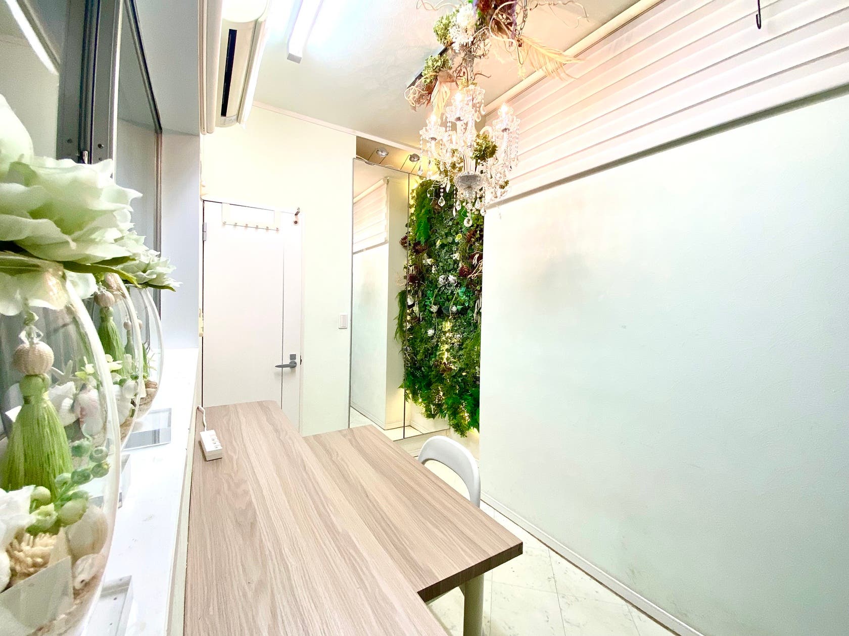 【平塚ICより車で5分】白いサロン 駐車場付き/リモートワーク/レッスン/自然光撮影の写真14