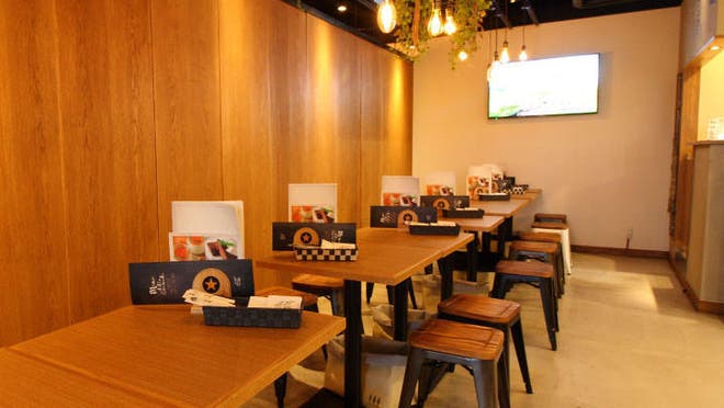 テレビゲーム、カードゲーム、ボードゲーム場にピッタリな岡崎駅から1分のレンタルスペースの写真2