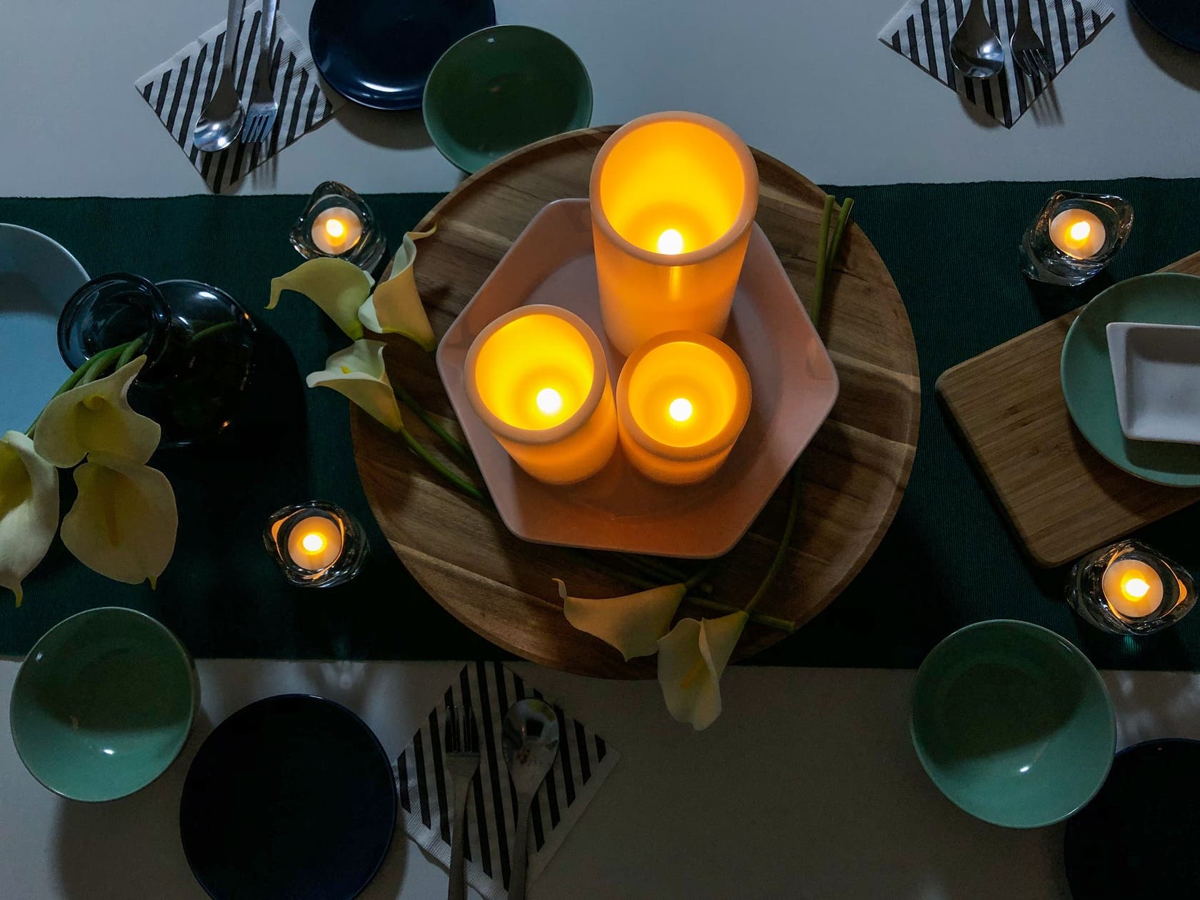 クリスマス装飾中🎅- The Room 605 -100㌅超プロジェクターでプライベートシアター📽オプション無料の写真11