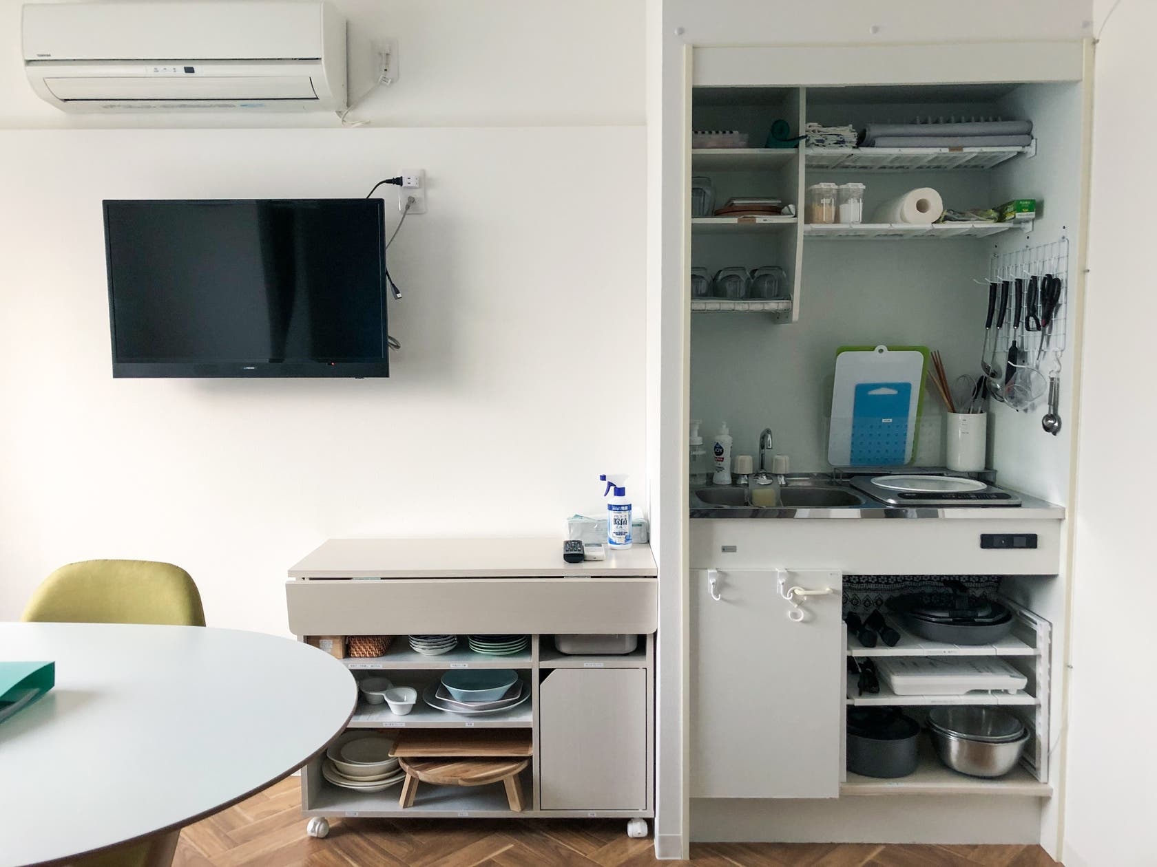 クリスマス装飾中🎅- The Room 605 -100㌅超プロジェクターでプライベートシアター📽オプション無料の写真12