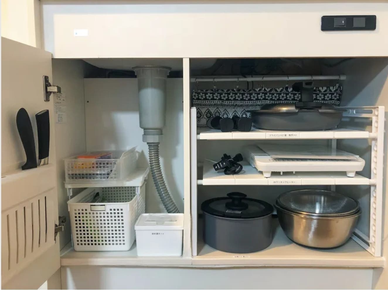 クリスマス装飾中🎅- The Room 605 -100㌅超プロジェクターでプライベートシアター📽オプション無料の写真15