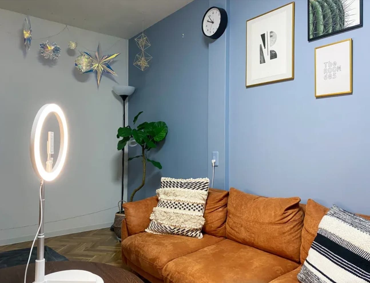 クリスマス装飾中🎅- The Room 605 -100㌅超プロジェクターでプライベートシアター📽オプション無料の写真20