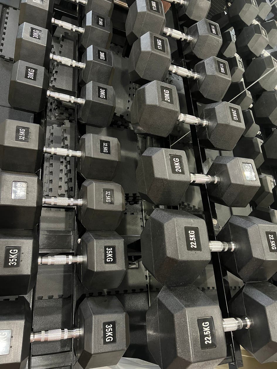 ピラティス＆筋トレができる完全個室のレンタルジム│リフォーマー・5in1ラック・ダンベル35kgまで‼️(最大4人まで)の写真8