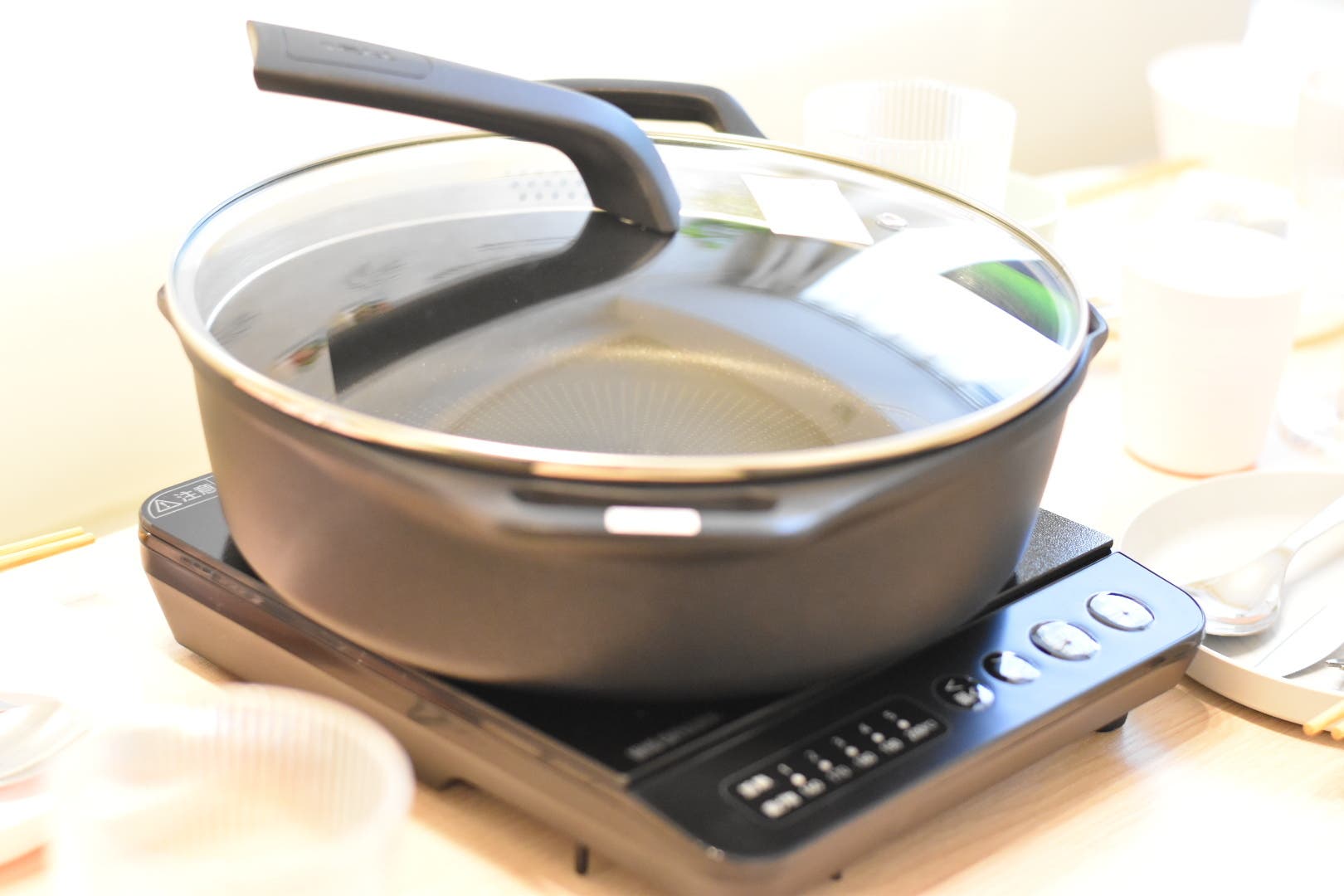 ⑤卓上IHヒーターとお鍋セットの画像1