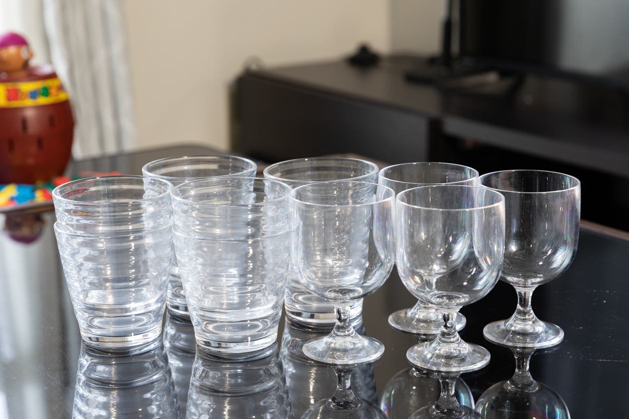 サマーシーズン、夏割！！🈹実施中☀️平日50%OFF☀️超大型TVで推し活・誕生日会✨Wi-Fi完備🛜シックなホテルライク空間の写真13