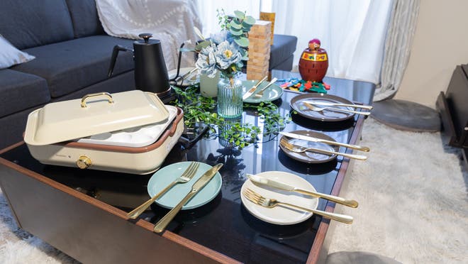 サマーシーズン、夏割!!🈹実施中☀️平日50%OFF☀️超大型TVで推し活・誕生日会✨Wi-Fi完備🛜シックなホテルライク空間の写真5