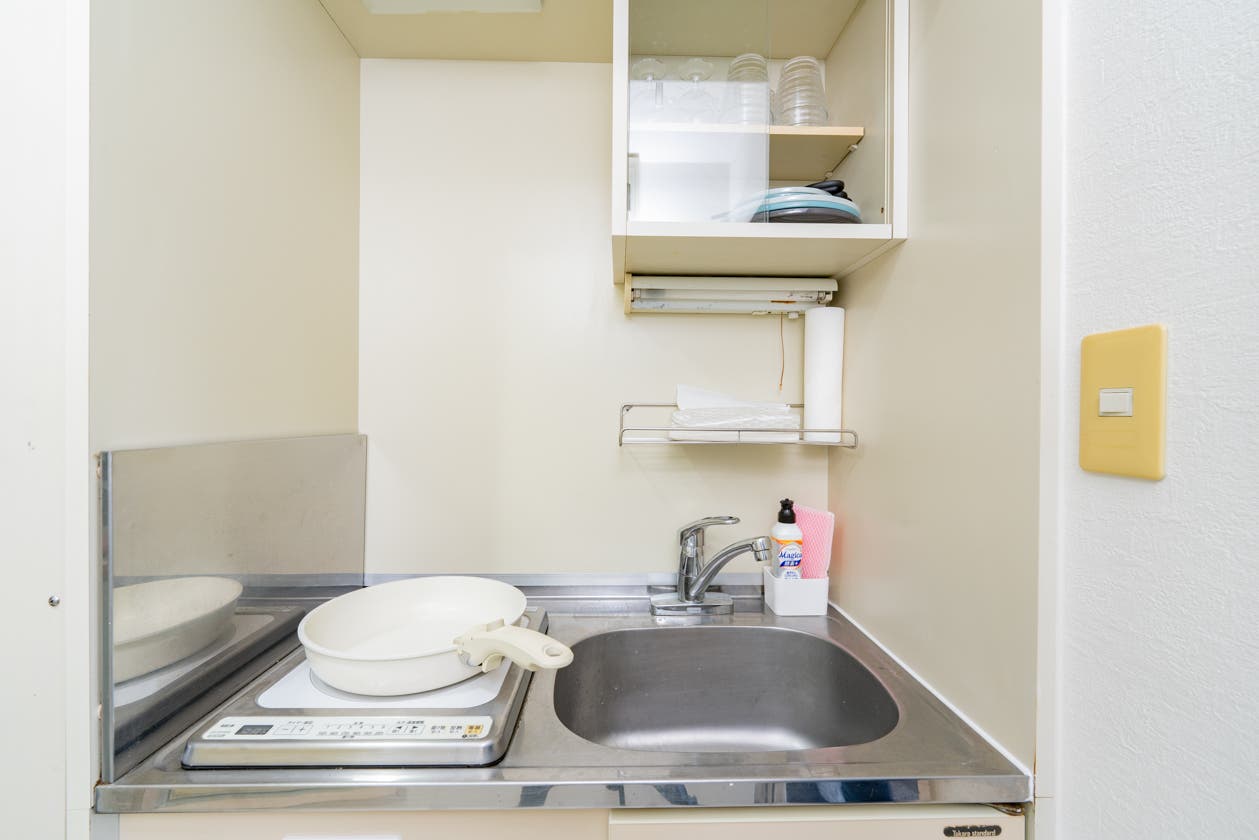 サマーシーズン、夏割！！🈹実施中☀️平日50%OFF☀️超大型TVで推し活・誕生日会✨Wi-Fi完備🛜シックなホテルライク空間の写真18