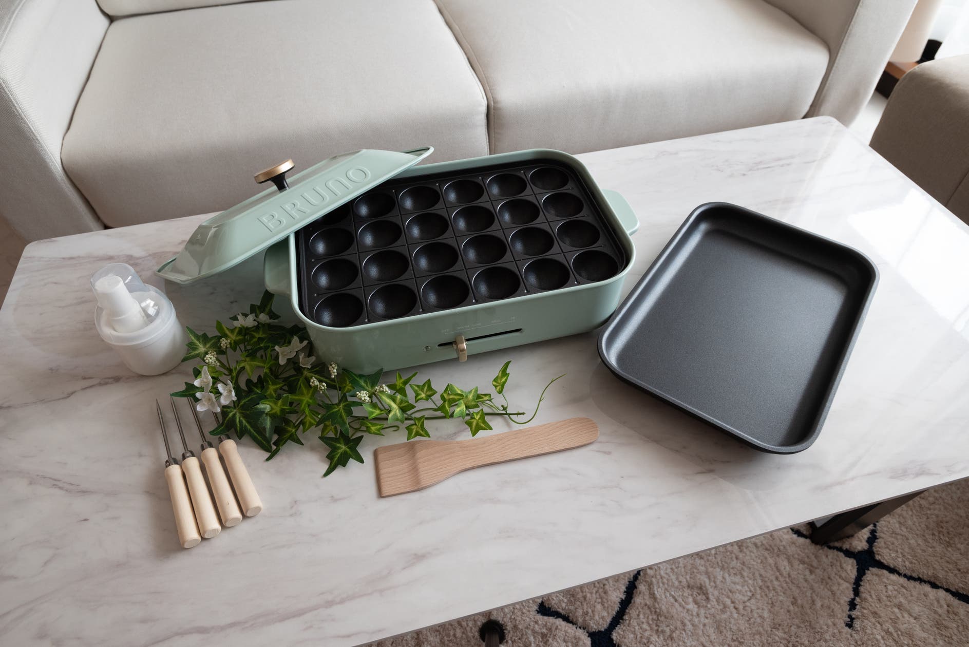 BURUNO たこ焼き器＆ホットプレート🐙の画像1