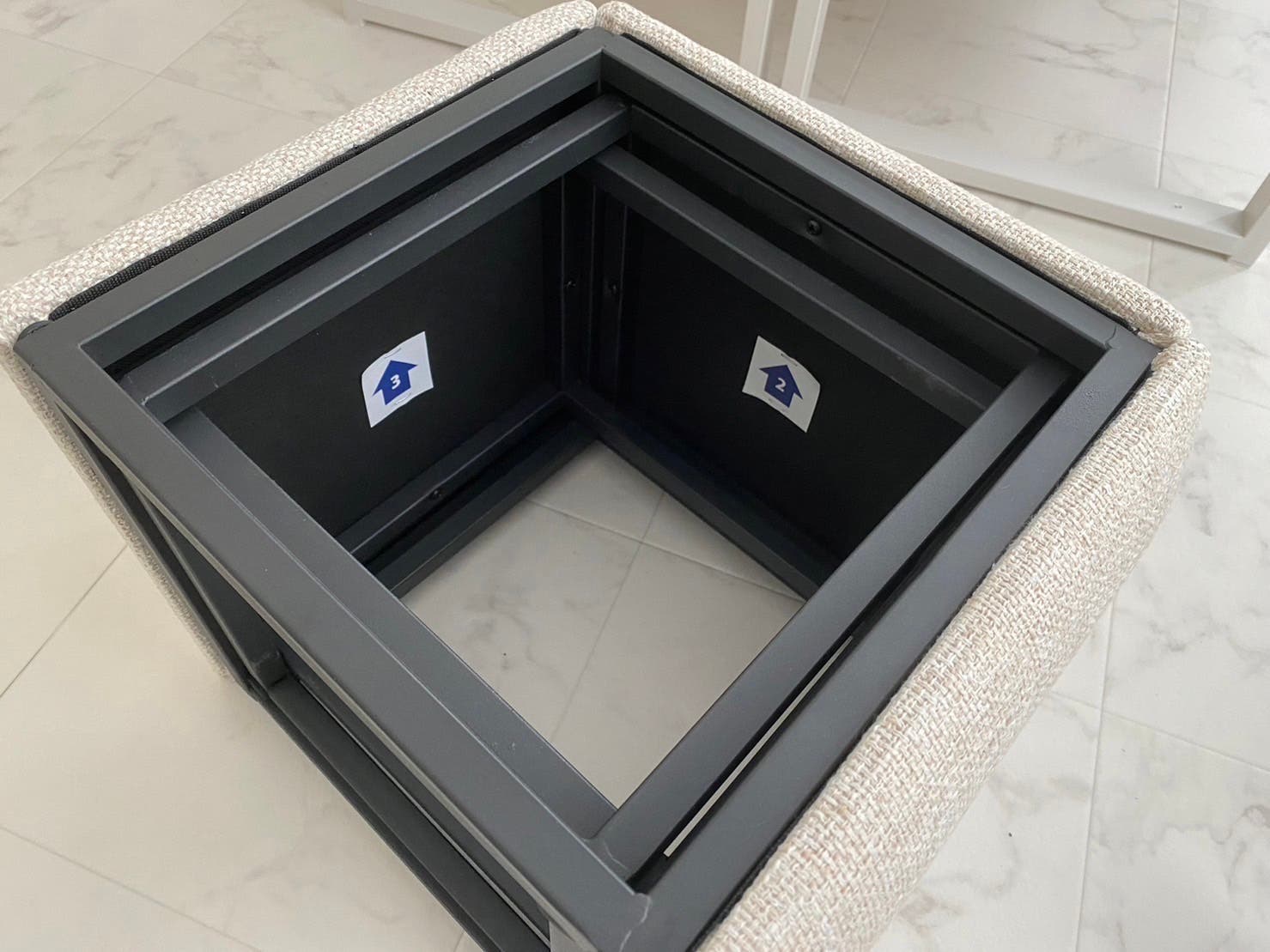 ⑦スツール（折りたたみ椅子5脚）の画像5