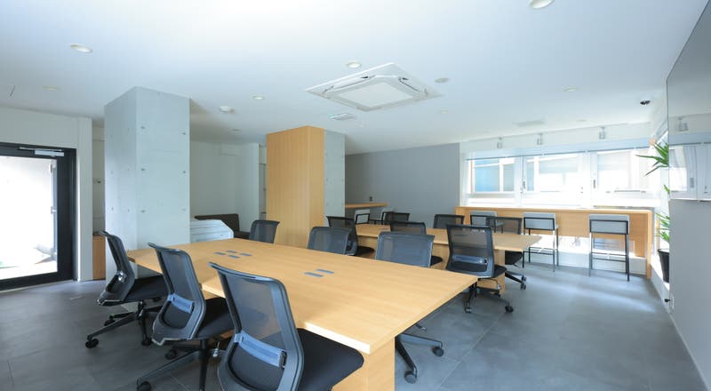 【U-make Workspaceフリー席】