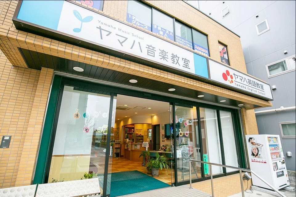 <センター北駅２分> S室：アップライトピアノ1台・エレクトーンが2台・管楽器・弦楽器などの楽器練習にもの写真2