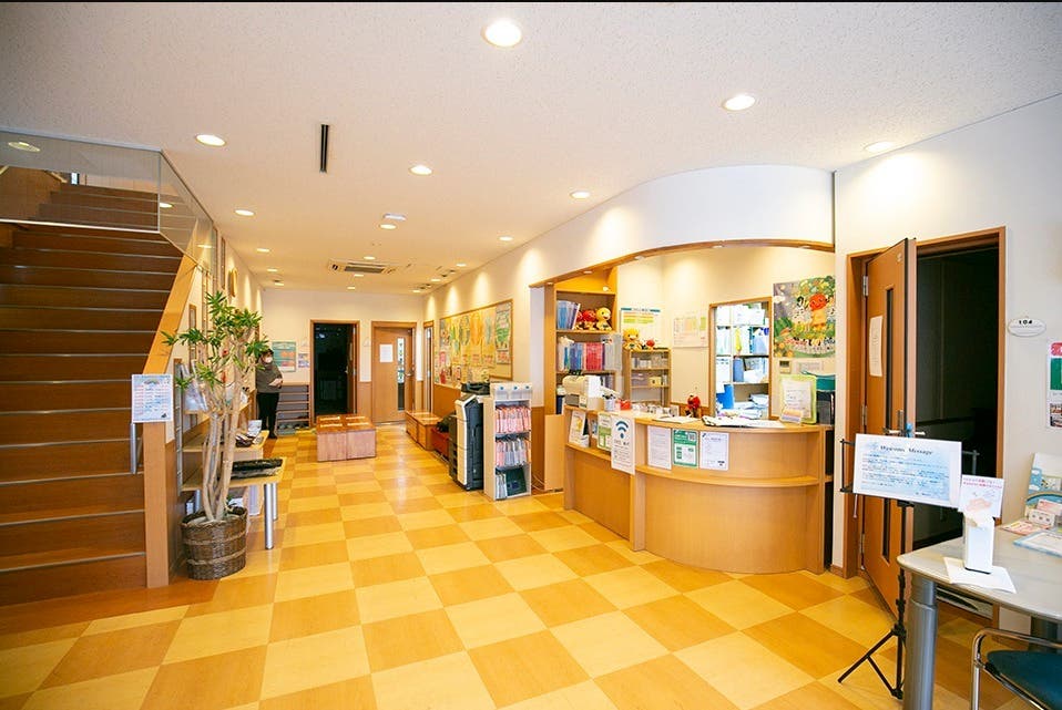 <センター北駅２分> S室：アップライトピアノ1台・エレクトーンが2台・管楽器・弦楽器などの楽器練習にもの写真3