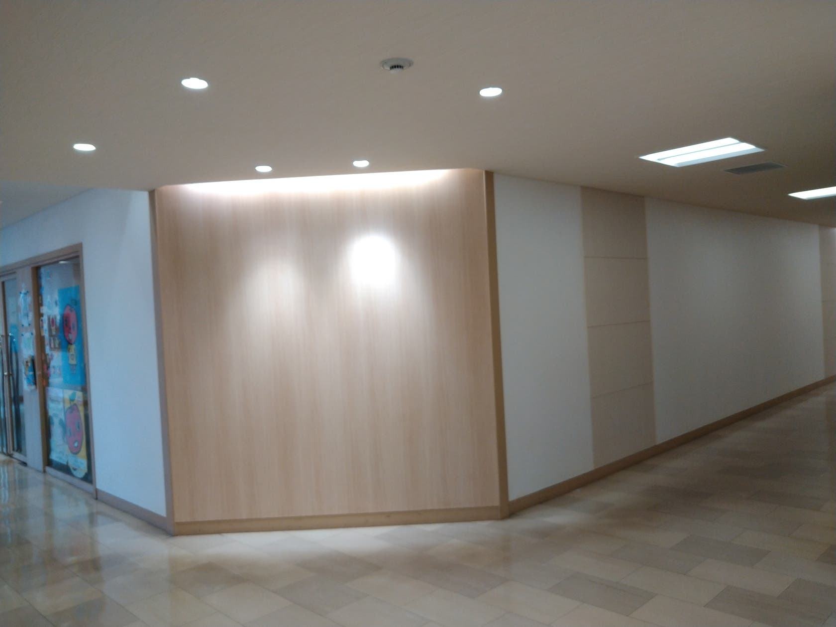 &lt;市ヶ尾プラーザビル1F&gt; グランドピアノの練習室。ピアノ練習、連弾練習に。ベビーカー、車椅子も可能なバリアフリースペースの写真6