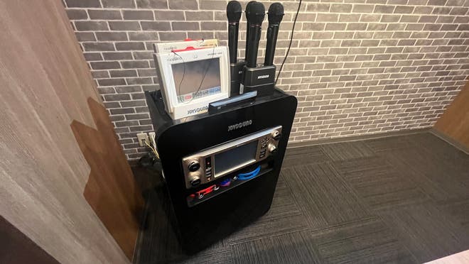 都島駅徒歩2分/8名利用可/会議・レッスン・イベントに/防音/カラオケJOYSOUND/TVモニターありの写真3