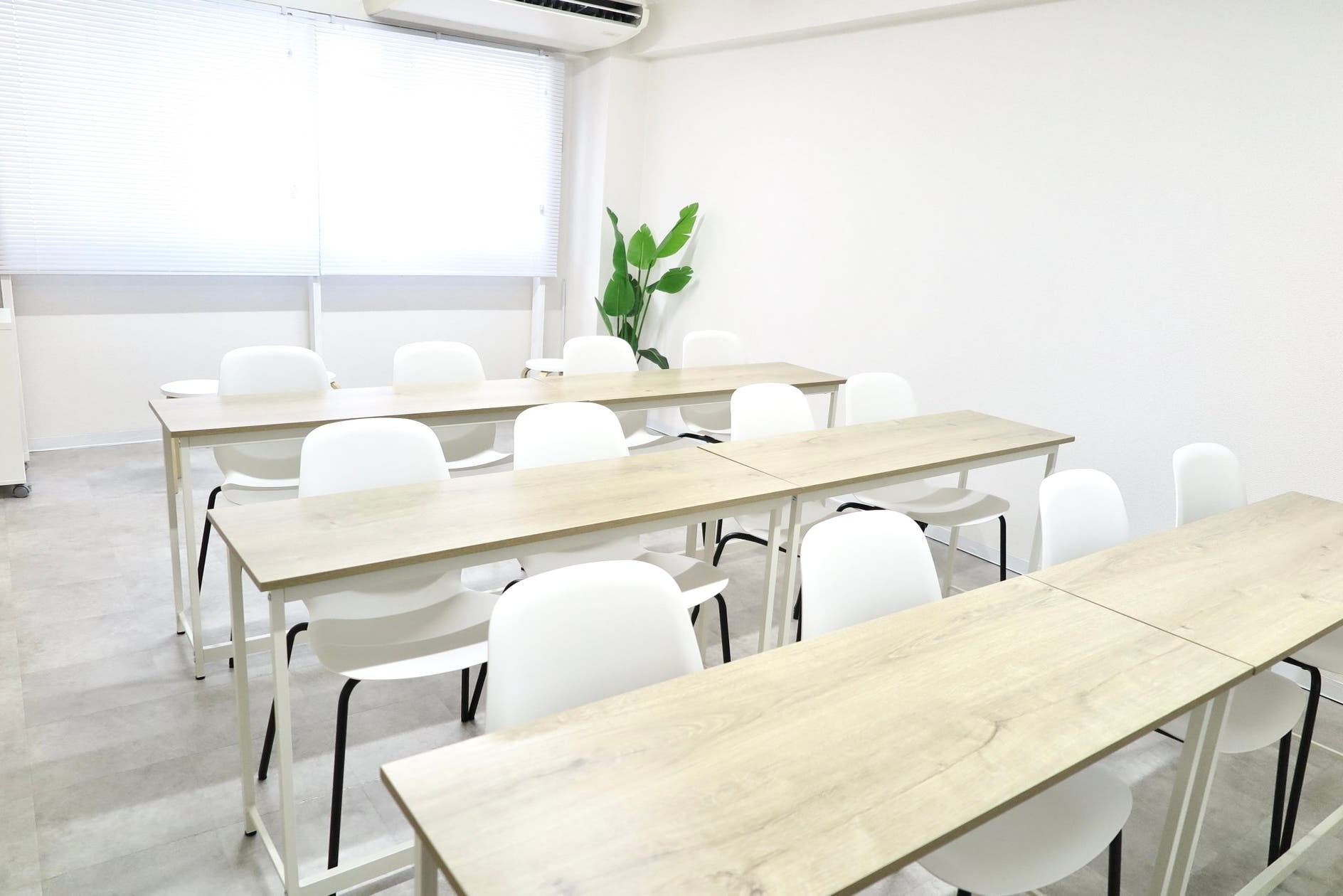 【中崎町駅50秒・梅田ロフト５分✨】/wifi・設備無料/16名/会議室・施術ベッド・ボードゲーム♠/ゴミ捨て無料の写真14