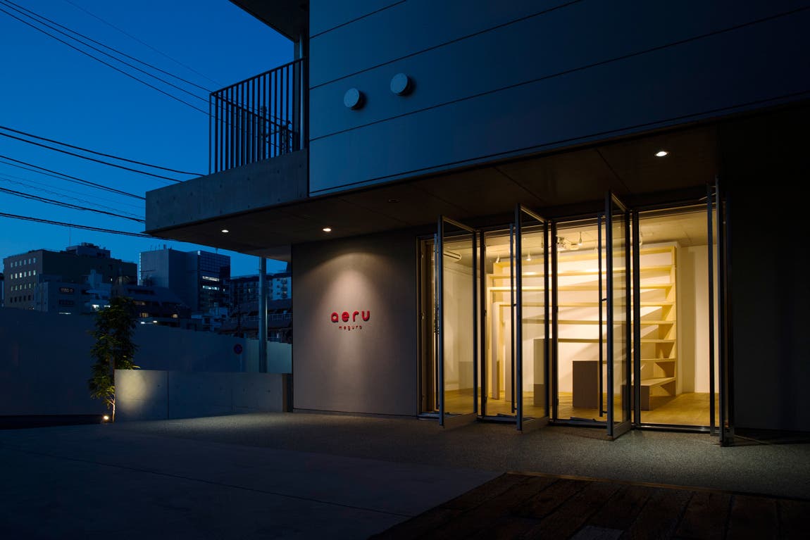 目黒駅徒歩3分の閑静な住宅街にある路面ギャラリーの写真8